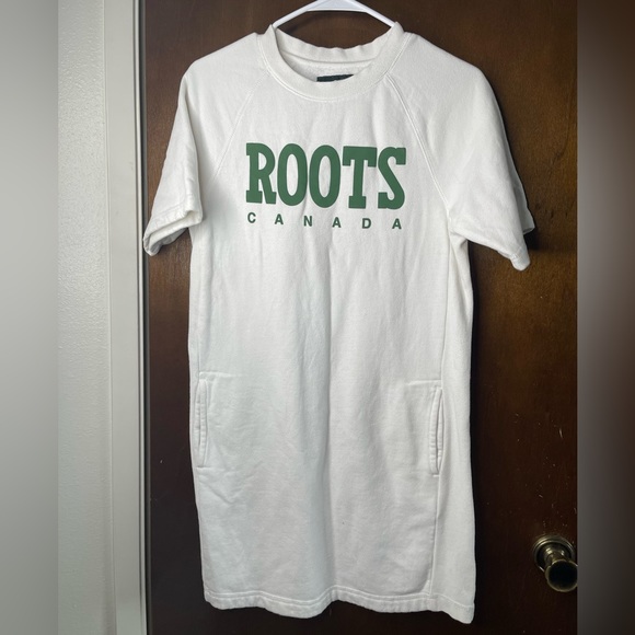 Roots | Dresses | Roots Short Sleeve Sweater Dress | Poshmark